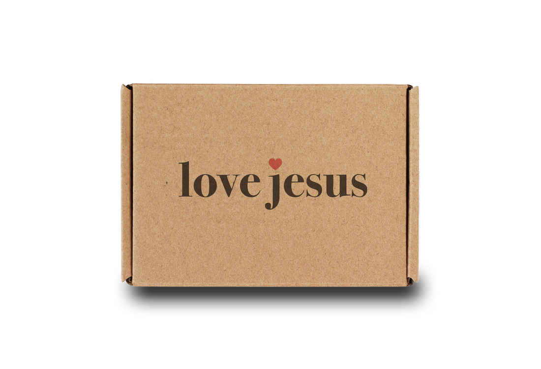 Womens Box – Love Jesus